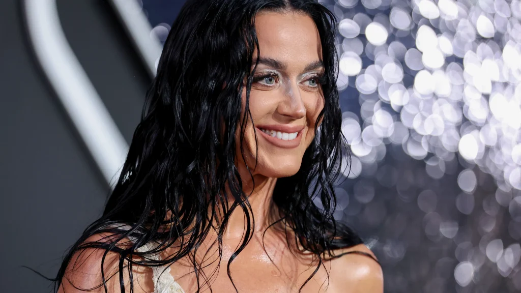 30 Best-Selling Female Artists in Music History - Kate Knows