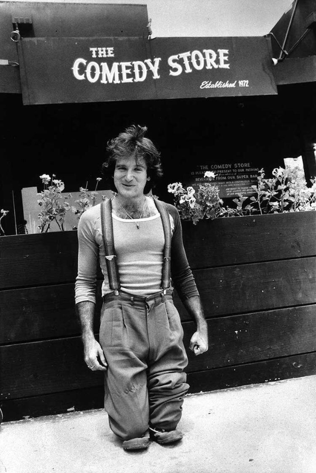 30 Robin Williams' Photos from His Early Days - Kate Knows