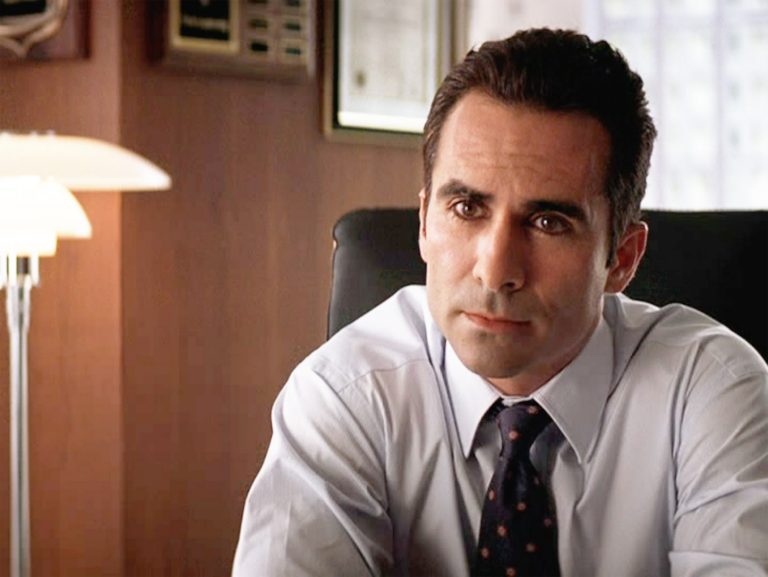 30 Stars You Probably Forgot Were in 'Batman' Movies - Kate Knows