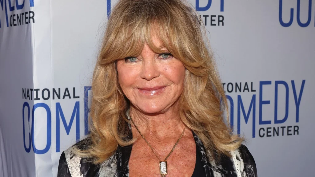 30 Women over 60 who only get better with age - Kate Knows