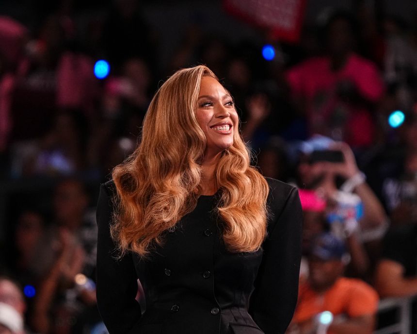 30 Celebrities Known for Being Genuinely Nice - Kate Knows