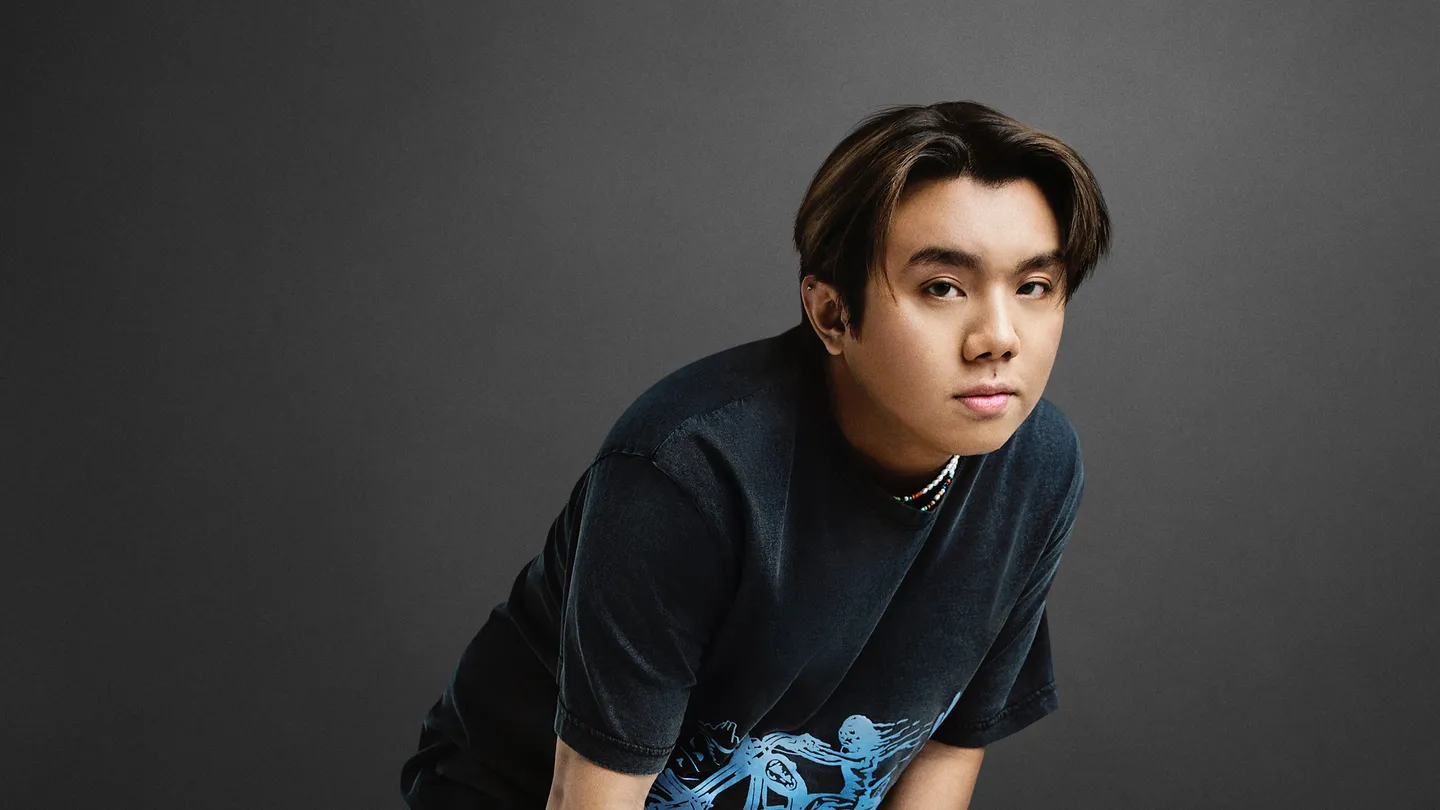 20 International Singers You’ll Wish You Discovered Sooner - Kate Knows