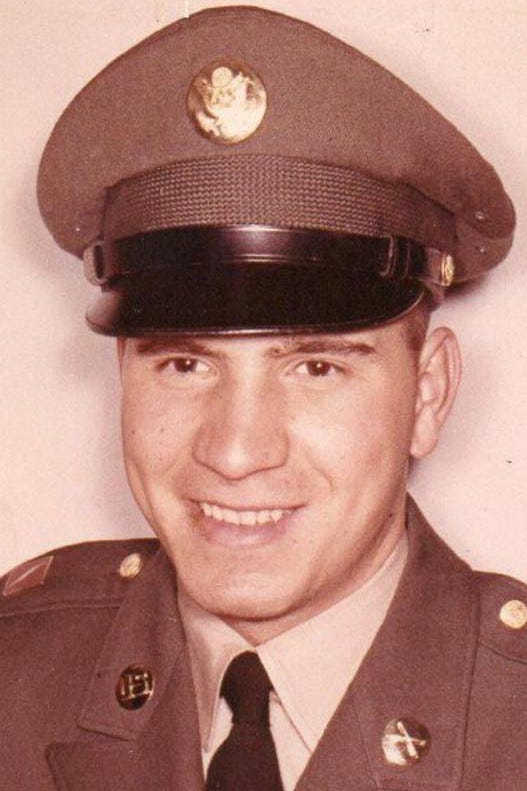 24 Handsome Soldiers From WWII - Kate Knows