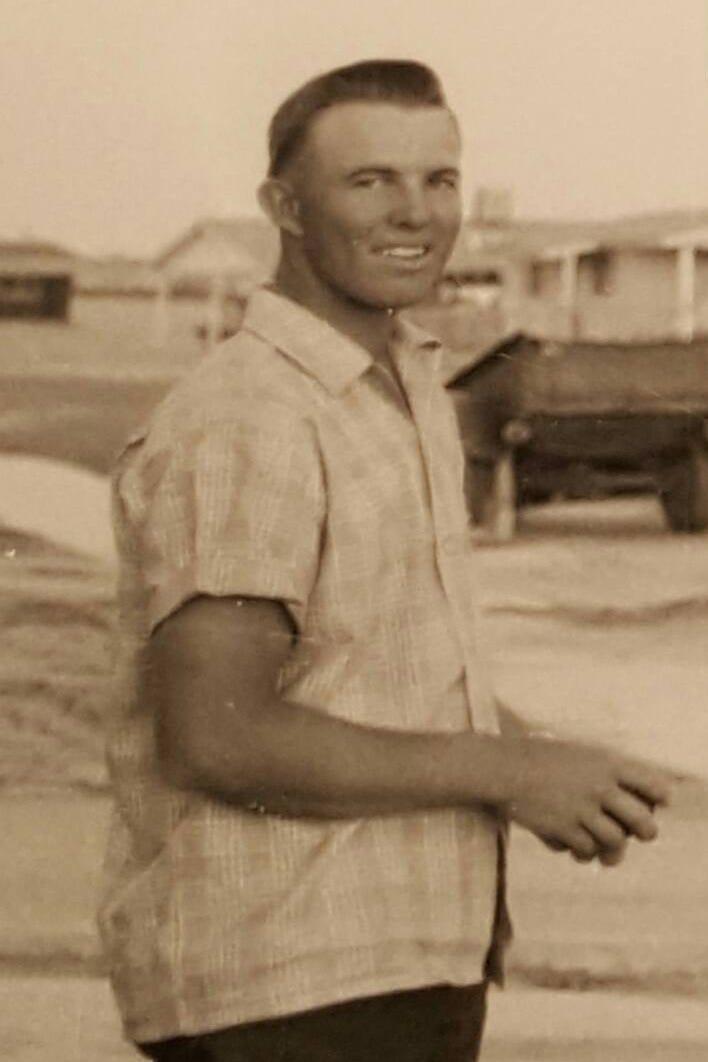 24 Handsome Soldiers From WWII - Kate Knows