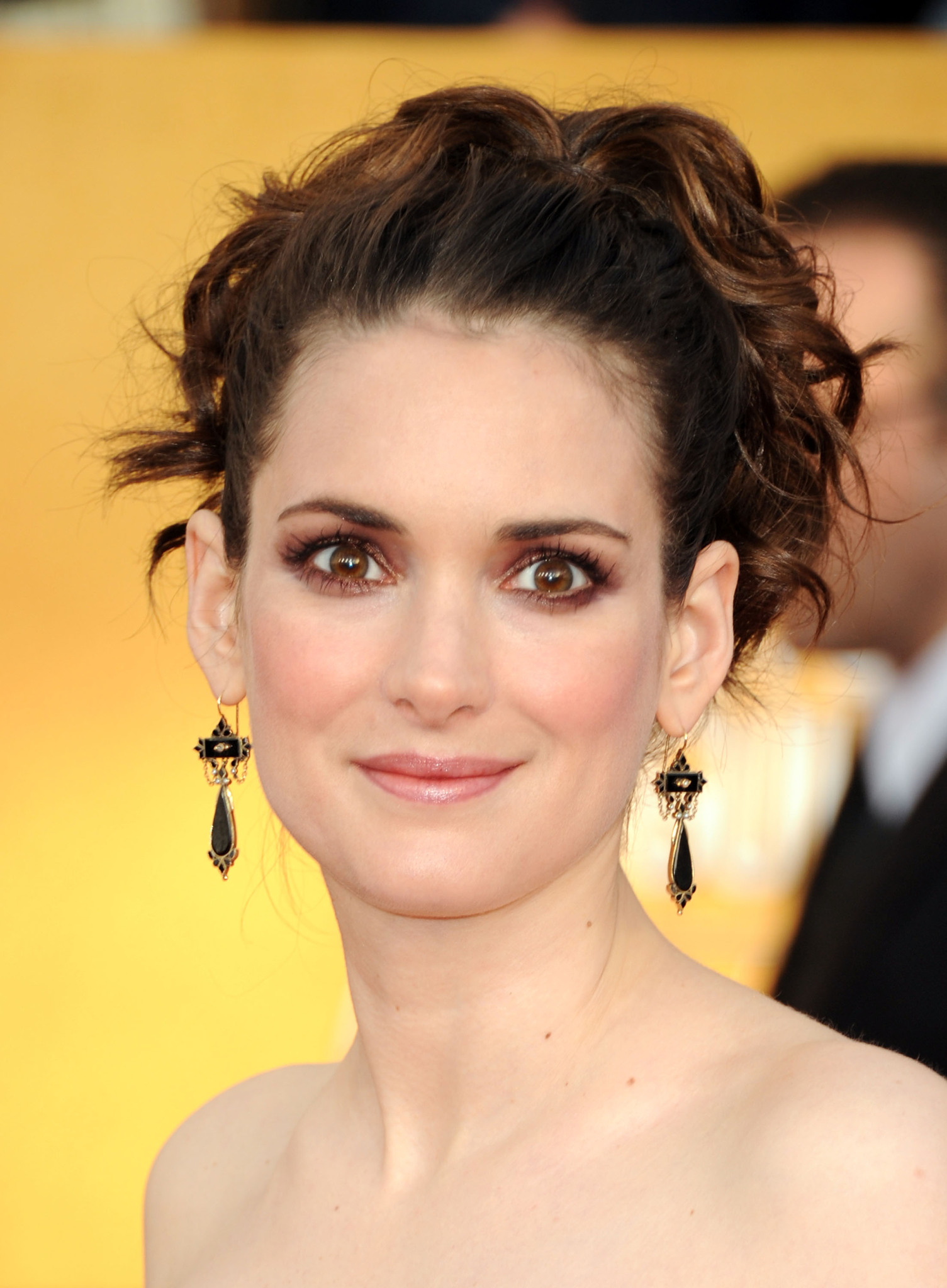 30 Famous Celebrities Who Have Struggled With Shyness - Kate Knows