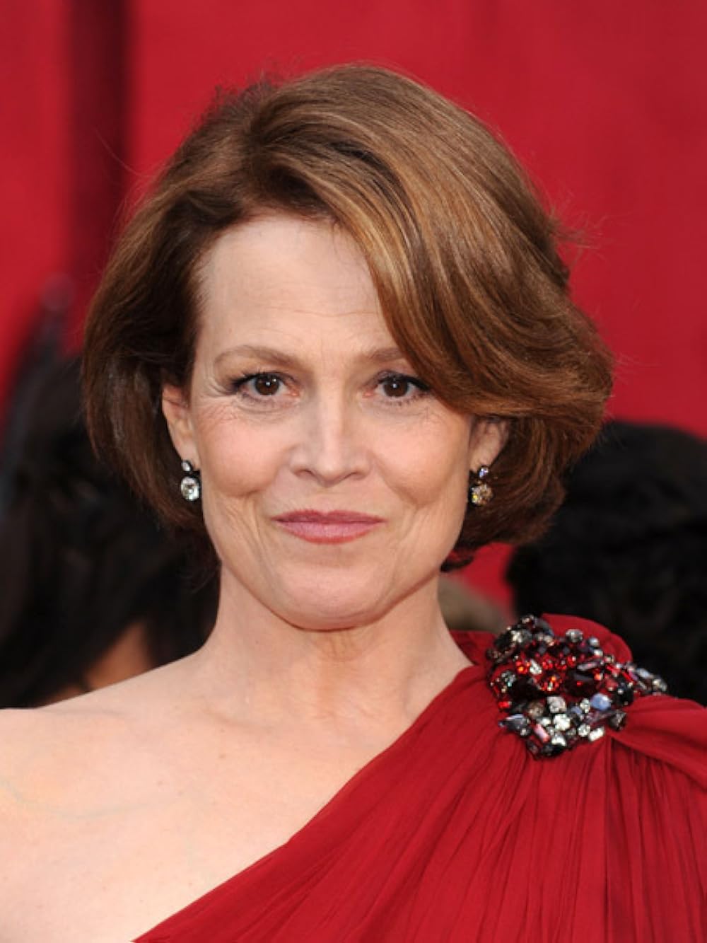 30 Famous Celebrities Who Have Struggled With Shyness - Kate Knows