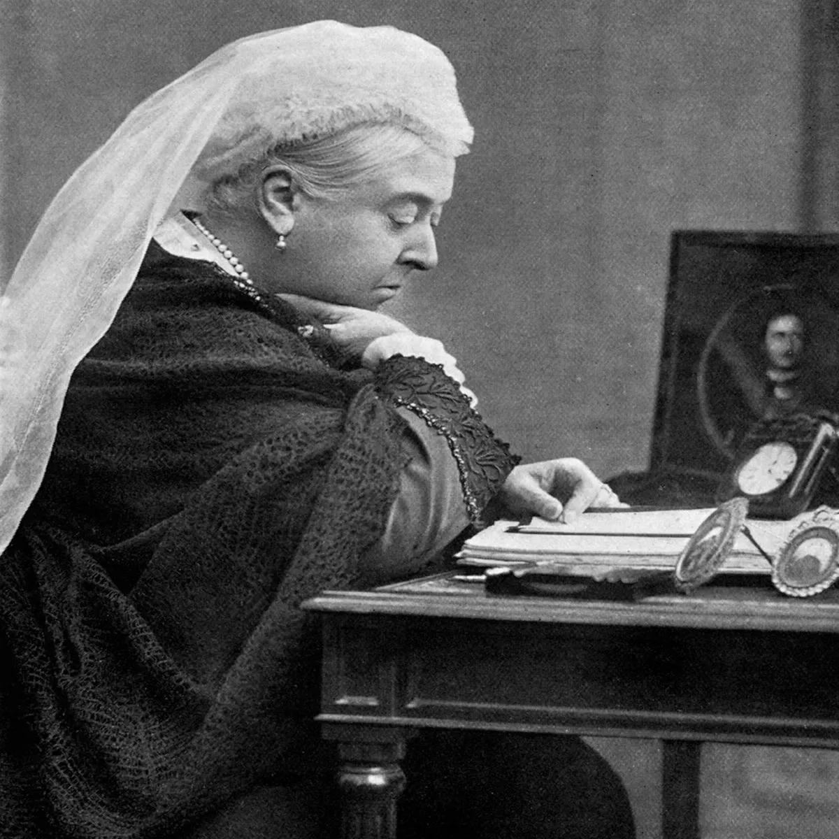125 Years Ago Queen Victoria Died, Here Are 14 Photos of Her Life ...