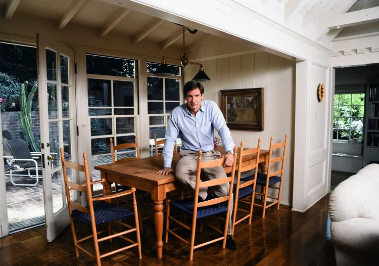 Celebrities Before They Were Famous: Harrison Ford as a Carpenter ...