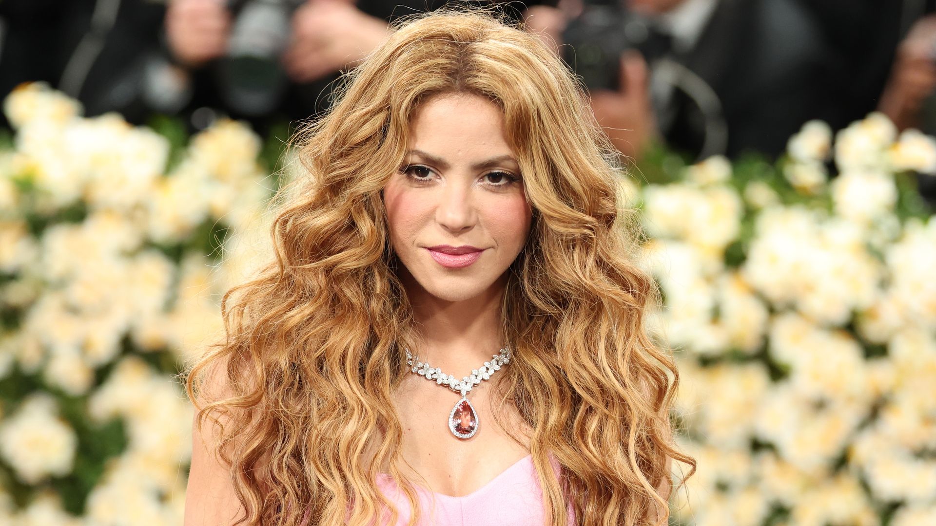 30 Bilingual Stars Who Speak Spanish Fluently - Kate Knows